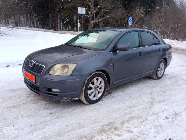 Pelēks Toyota Avensis 2005 Viļņa, ar dzinēja tilpumu 2.00 L un nobraukumu 343 tūkst. km par 1390 €, foto 3 vietnē AUTOMOTO.COM.LV