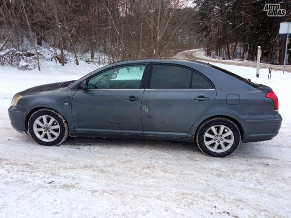 Pelēks Toyota Avensis 2005 Viļņa, ar dzinēja tilpumu 2.00 L un nobraukumu 343 tūkst. km par 1390 €, foto 8 vietnē AUTOMOTO.COM.LV