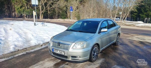 Pelēks Toyota Avensis 2005 Viļņa, ar dzinēja tilpumu 2.00 L un nobraukumu 370 tūkst. km par 1590 €, foto 1 vietnē AUTOMOTO.COM.LV