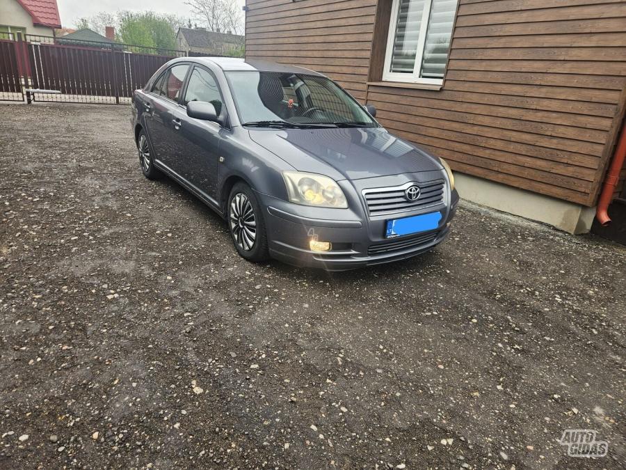 Серый Тойота Авенсис 2005 в Вилкавишкис, объемом двигателя 2.00 л и пробегом 459 тыс. км за 1150 €, фото 4 на AUTOMOTO.COM.LV