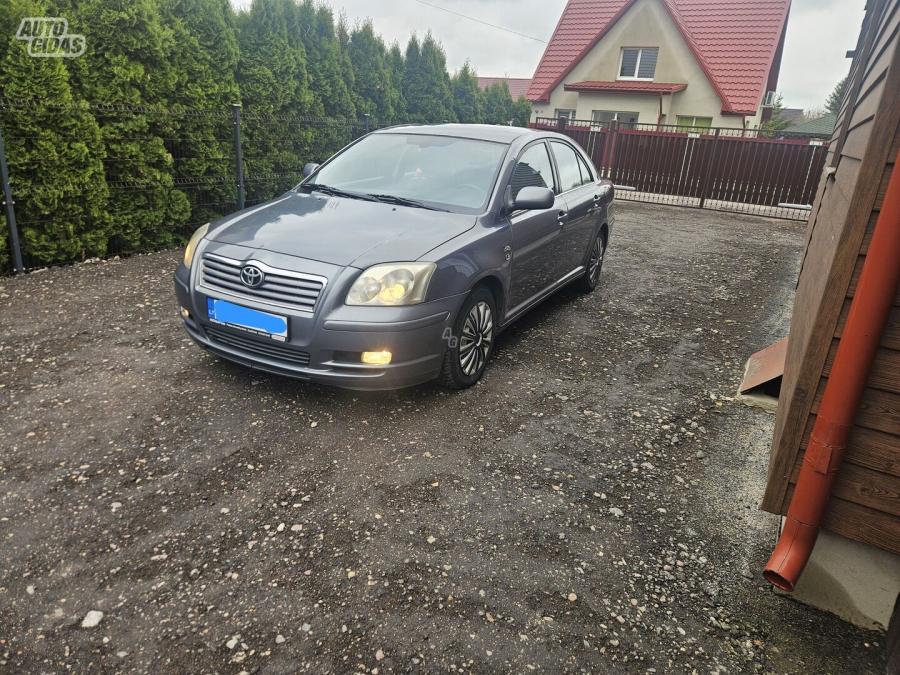 Серый Тойота Авенсис 2005 в Вилкавишкис, объемом двигателя 2.00 л и пробегом 459 тыс. км за 1150 €, фото 5 на AUTOMOTO.COM.LV