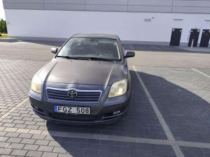 Серый Тойота Авенсис 2005 в Каунас, объемом двигателя 2.00 л и пробегом 311 тыс. км за 1600 €, фото  на AUTOMOTO.COM.LV