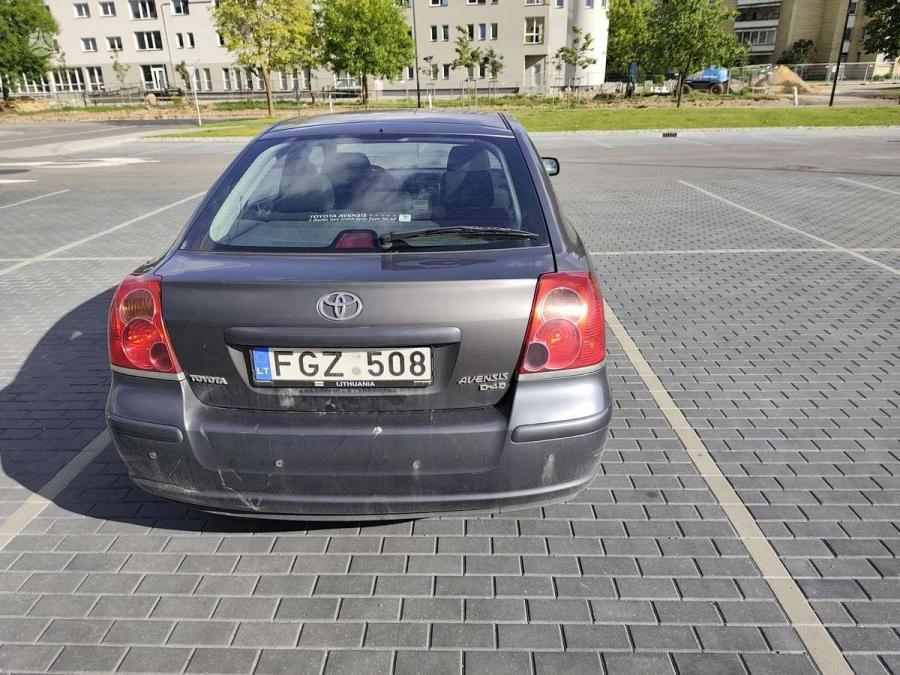 Серый Тойота Авенсис 2005 в Каунас, объемом двигателя 2.00 л и пробегом 311 тыс. км за 1600 €, фото 5 на AUTOMOTO.COM.LV