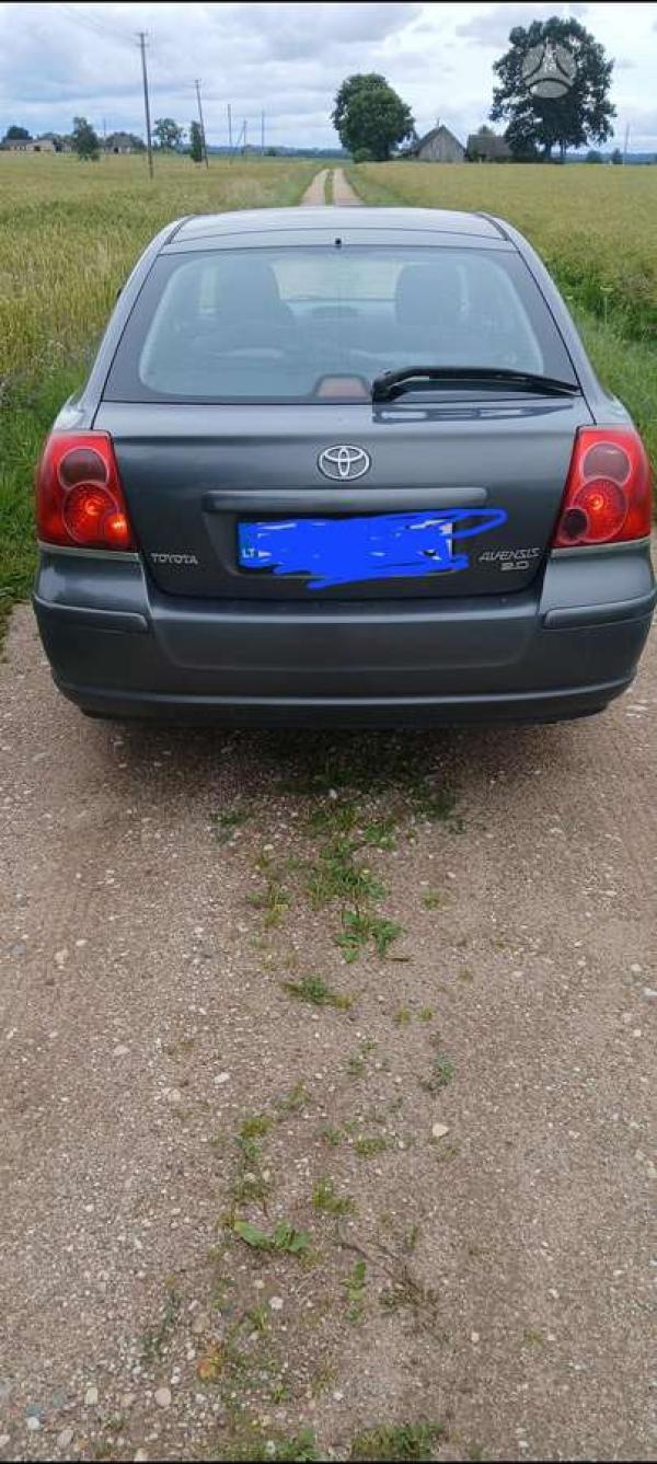 Pelēks Toyota Avensis 2005 Ukmergė, ar dzinēja tilpumu 1.95 L un nobraukumu 411 tūkst. km par 850 €, foto 2 vietnē AUTOMOTO.COM.LV