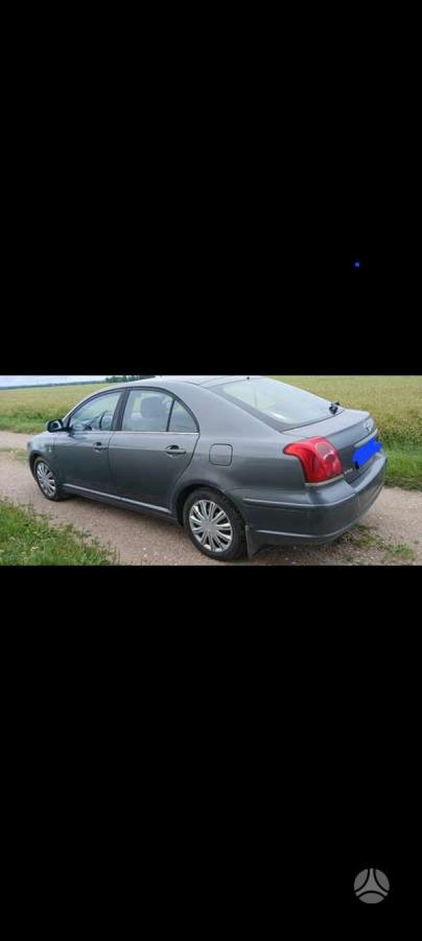 Pelēks Toyota Avensis 2005 Ukmergė, ar dzinēja tilpumu 1.95 L un nobraukumu 411 tūkst. km par 850 €, foto 3 vietnē AUTOMOTO.COM.LV