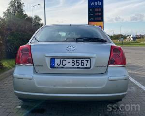 Серый Тойота Авенсис 2005 в Екабпилс, объемом двигателя 2.00 л и пробегом 284 тыс. км за 1695 €, фото 7 на AUTOMOTO.COM.LV