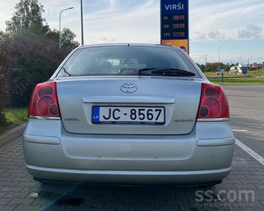 Серый Тойота Авенсис 2005 в Екабпилс, объемом двигателя 2.00 л и пробегом 284 тыс. км за 1695 €, фото 7 на AUTOMOTO.COM.LV