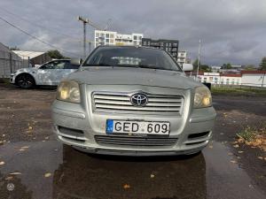Grey Toyota Avensis 2005 in Vilnius, with an engine capacity of 2.00 L and mileage of 410 thousand km for 850 €, photo 3 on AUTOMOTO.COM.LV