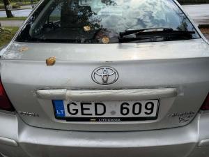 Grey Toyota Avensis 2005 in Vilnius, with an engine capacity of 2.00 L and mileage of 410 thousand km for 850 €, photo 9 on AUTOMOTO.COM.LV
