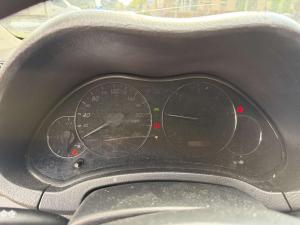 Grey Toyota Avensis 2005 in Vilnius, with an engine capacity of 2.00 L and mileage of 410 thousand km for 850 €, photo 15 on AUTOMOTO.COM.LV