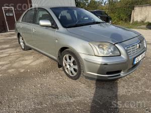 Grey Toyota Avensis 2005 in Riga, with an engine capacity of 2.00 L and mileage of 300 thousand km for 1250 €, photo 6 on AUTOMOTO.COM.LV