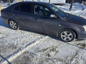 Grey Toyota Avensis 2006 in Vilnius, with an engine capacity of 2.23 L and mileage of 315 thousand km for 1200 €, photo 2 on AUTOMOTO.COM.LV