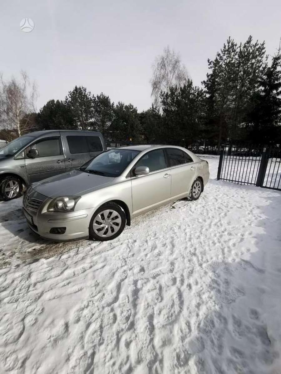Pelēks Toyota Avensis 2006 Kauņa, ar dzinēja tilpumu 2.00 L un nobraukumu 322 tūkst. km par 1500 €, foto 1 vietnē AUTOMOTO.COM.LV