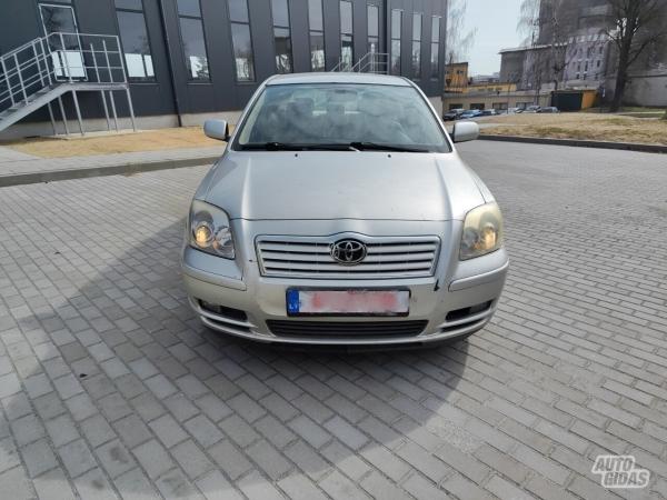Grey Toyota Avensis 2006 in Vilnius, with an engine capacity of 2.00 L and mileage of 240 thousand km for 1000 €, photo 2 on AUTOMOTO.COM.LV