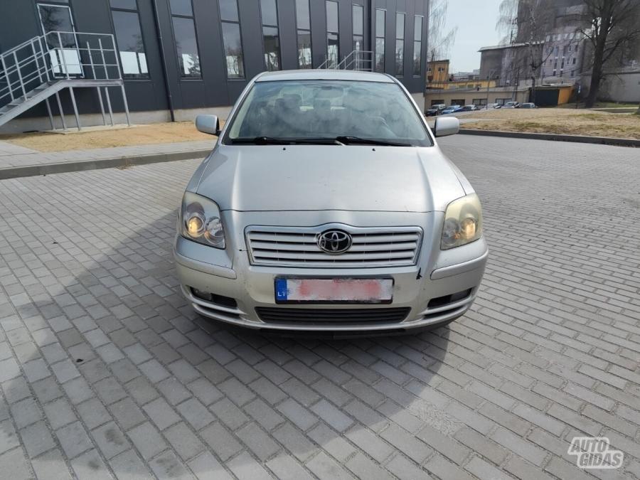 Grey Toyota Avensis 2006 in Vilnius, with an engine capacity of 2.00 L and mileage of 240 thousand km for 1000 €, photo 3 on AUTOMOTO.COM.LV