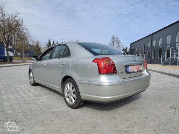 Grey Toyota Avensis 2006 in Vilnius, with an engine capacity of 2.00 L and mileage of 240 thousand km for 1000 €, photo 5 on AUTOMOTO.COM.LV