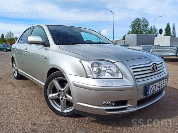 Grey Toyota Avensis 2006 in Daugavpils, with an engine capacity of 2.20 L and mileage of 0 thousand km for 2650 €, photo 2 on AUTOMOTO.COM.LV