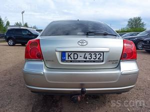 Grey Toyota Avensis 2006 in Daugavpils, with an engine capacity of 2.20 L and mileage of 0 thousand km for 2650 €, photo 7 on AUTOMOTO.COM.LV