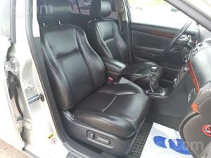 Grey Toyota Avensis 2006 in Daugavpils, with an engine capacity of 2.20 L and mileage of 0 thousand km for 2650 €, photo 17 on AUTOMOTO.COM.LV