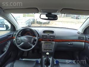 Grey Toyota Avensis 2006 in Daugavpils, with an engine capacity of 2.20 L and mileage of 0 thousand km for 2650 €, photo 19 on AUTOMOTO.COM.LV