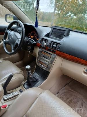 Pelēks Toyota Avensis 2006 Jūrmala, ar dzinēja tilpumu 2.20 L un nobraukumu 399 tūkst. km par 1400 €, foto 8 vietnē AUTOMOTO.COM.LV