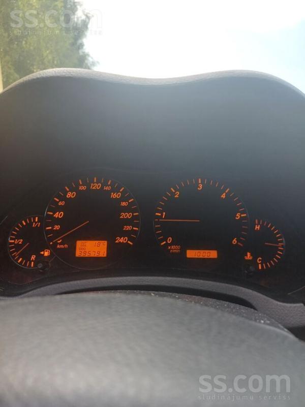 Grey Toyota Avensis 2006 in Jurmala, with an engine capacity of 2.20 L and mileage of 398 thousand km for 1300 €, photo 4 on AUTOMOTO.COM.LV