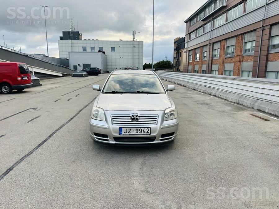 Pelēks Toyota Avensis 2006 Rīga, ar dzinēja tilpumu 2.20 L un nobraukumu 394 tūkst. km par 1630 €, foto 3 vietnē AUTOMOTO.COM.LV