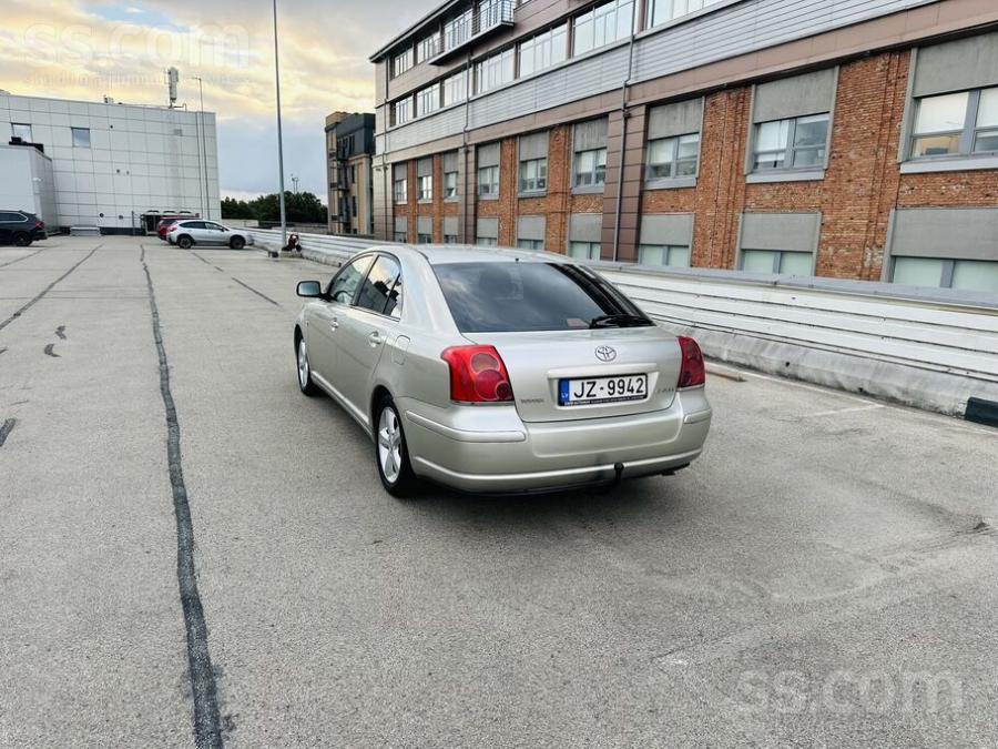 Pelēks Toyota Avensis 2006 Rīga, ar dzinēja tilpumu 2.20 L un nobraukumu 394 tūkst. km par 1630 €, foto 6 vietnē AUTOMOTO.COM.LV