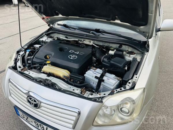 Grey Toyota Avensis 2006 in Riga, with an engine capacity of 2.20 L and mileage of 394 thousand km for 1630 €, photo 10 on AUTOMOTO.COM.LV