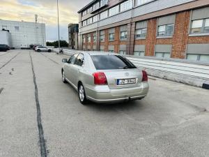Pelēks Toyota Avensis 2006 Rīga, ar dzinēja tilpumu 2.20 L un nobraukumu 394 tūkst. km par 1630 €, foto 6 vietnē AUTOMOTO.COM.LV