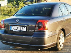 Pelēks Toyota Avensis 2006 Viļņa, ar dzinēja tilpumu 2.00 L un nobraukumu 265 tūkst. km par 2690 €, foto 9 vietnē AUTOMOTO.COM.LV