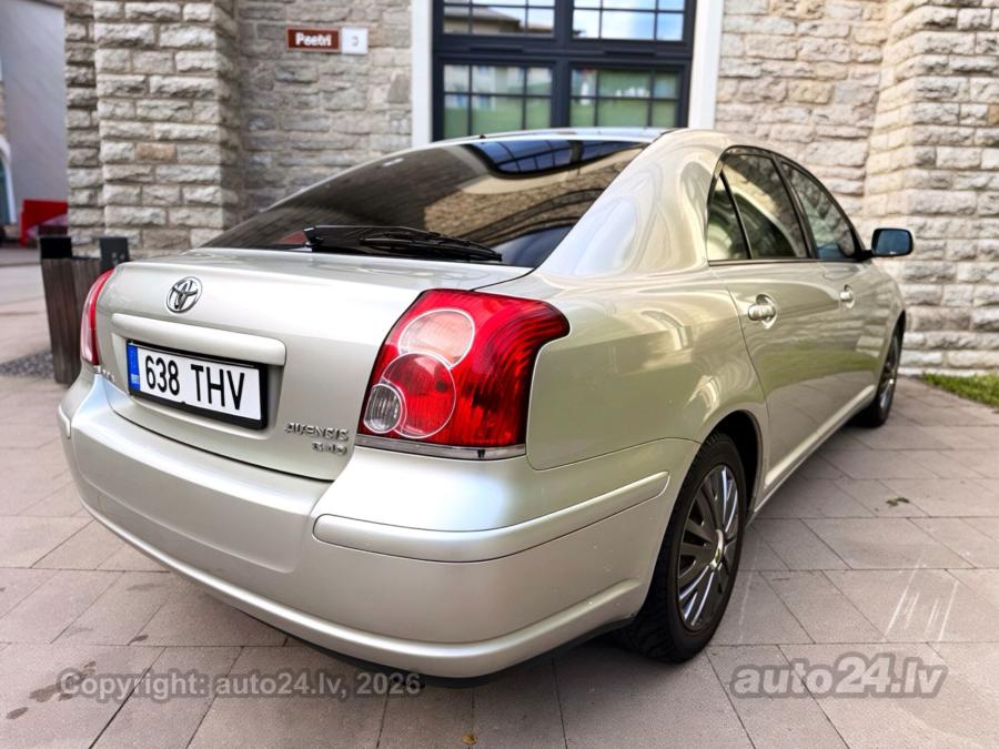 Серый Тойота Авенсис 2006 в Таллин, объемом двигателя 2.00 л и пробегом 250 тыс. км за 1999 €, фото 4 на AUTOMOTO.COM.LV