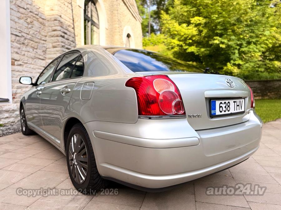 Серый Тойота Авенсис 2006 в Таллин, объемом двигателя 2.00 л и пробегом 250 тыс. км за 1999 €, фото 5 на AUTOMOTO.COM.LV