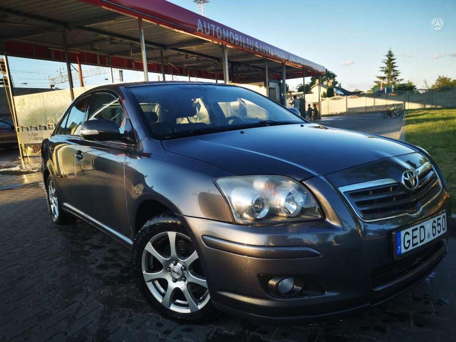 Grey Toyota Avensis 2006 in Vilnius, with an engine capacity of 2.00 L and mileage of 250 thousand km for 2650 €, photo 6 on AUTOMOTO.COM.LV