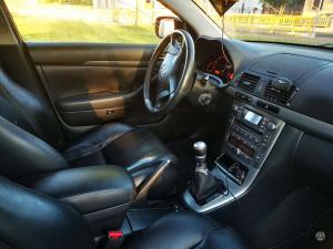Grey Toyota Avensis 2006 in Vilnius, with an engine capacity of 2.00 L and mileage of 250 thousand km for 2650 €, photo 11 on AUTOMOTO.COM.LV