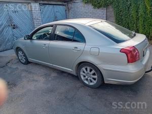 Pelēks Toyota Avensis 2006 Rīga, ar dzinēja tilpumu 2.00 L un nobraukumu 325 tūkst. km par 2000 €, foto 4 vietnē AUTOMOTO.COM.LV