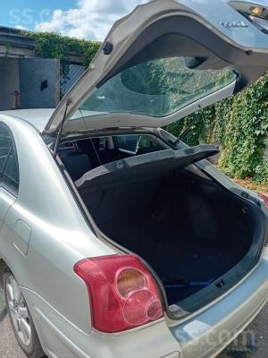 Pelēks Toyota Avensis 2006 Rīga, ar dzinēja tilpumu 2.00 L un nobraukumu 325 tūkst. km par 2000 €, foto 6 vietnē AUTOMOTO.COM.LV