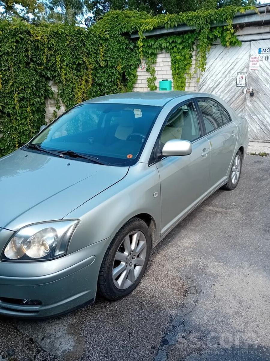 Pelēks Toyota Avensis 2006 Rīga, ar dzinēja tilpumu 2.00 L un nobraukumu 325 tūkst. km par 2000 €, foto 16 vietnē AUTOMOTO.COM.LV