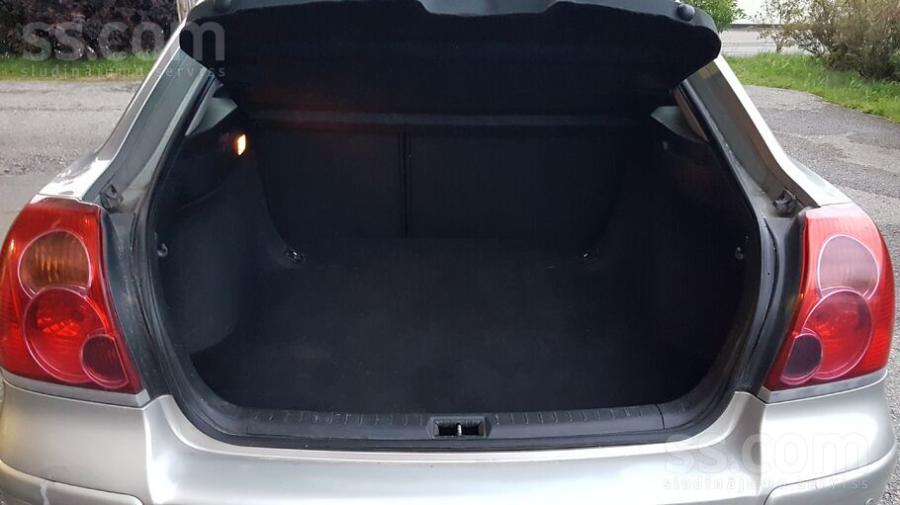 Pelēks Toyota Avensis 2006 Rīga, ar dzinēja tilpumu 1.80 L un nobraukumu 286 tūkst. km par 2350 €, foto 9 vietnē AUTOMOTO.COM.LV