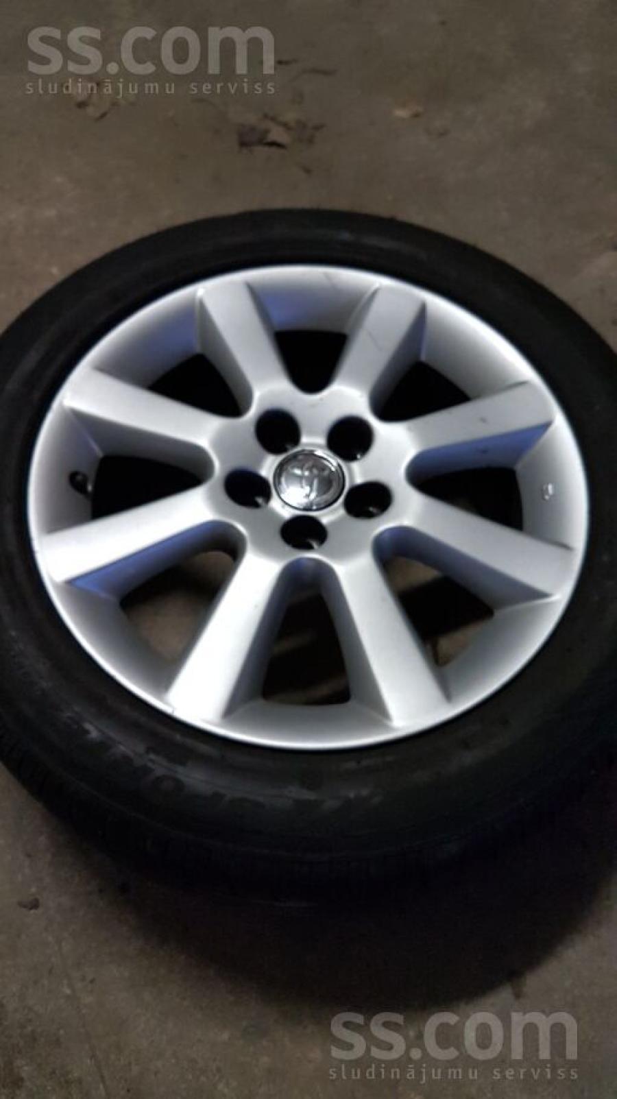 Pelēks Toyota Avensis 2006 Rīga, ar dzinēja tilpumu 1.80 L un nobraukumu 286 tūkst. km par 2350 €, foto 10 vietnē AUTOMOTO.COM.LV