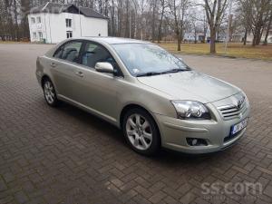 Серый Тойота Авенсис 2006 в Елгава, объемом двигателя 2.00 л и пробегом 225 тыс. км за 2950 €, фото 4 на AUTOMOTO.COM.LV