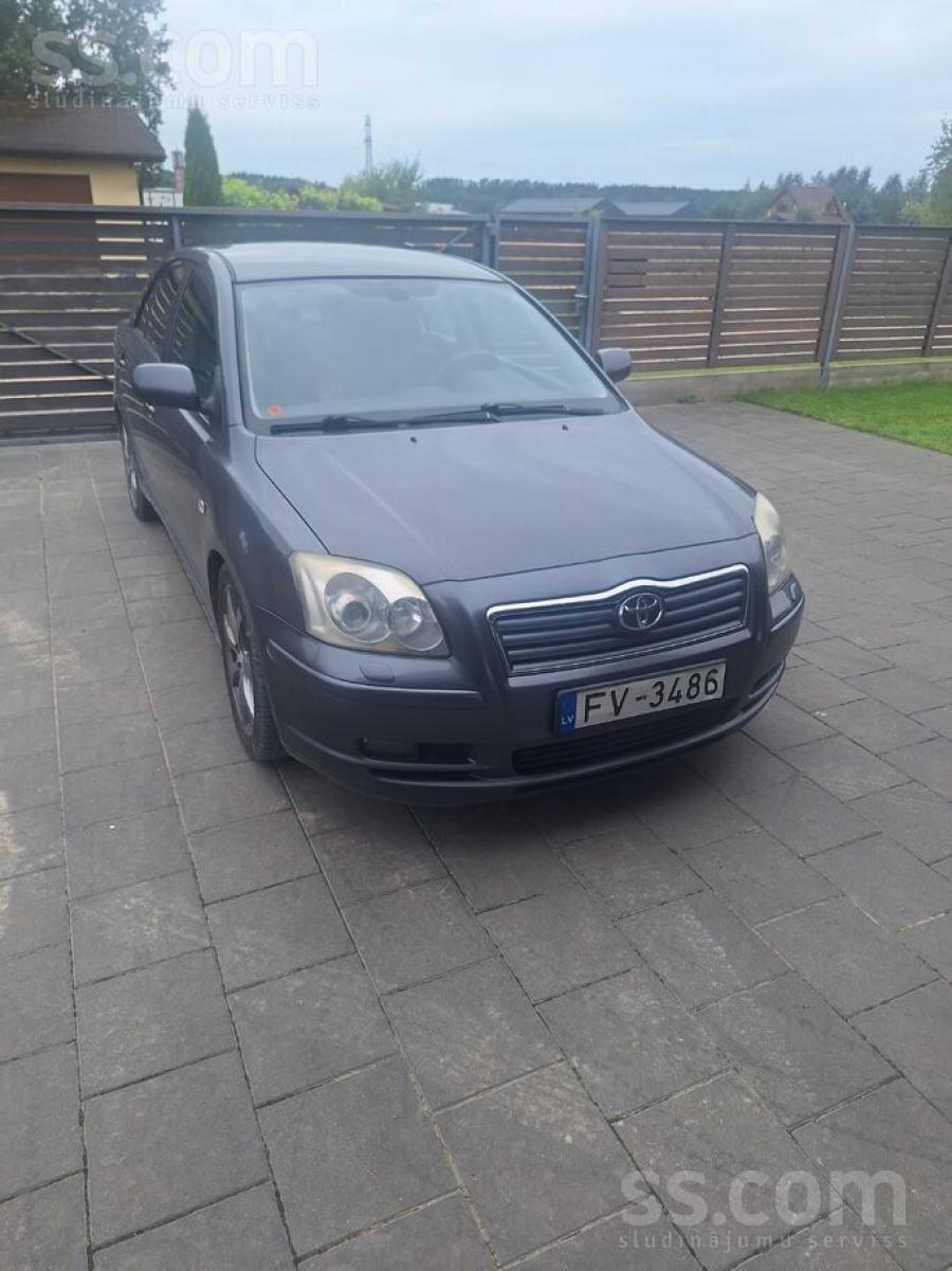 Серый Тойота Авенсис 2006 в Рига, объемом двигателя 2.00 л и пробегом 185 тыс. км за 2165 €, фото 3 на AUTOMOTO.COM.LV