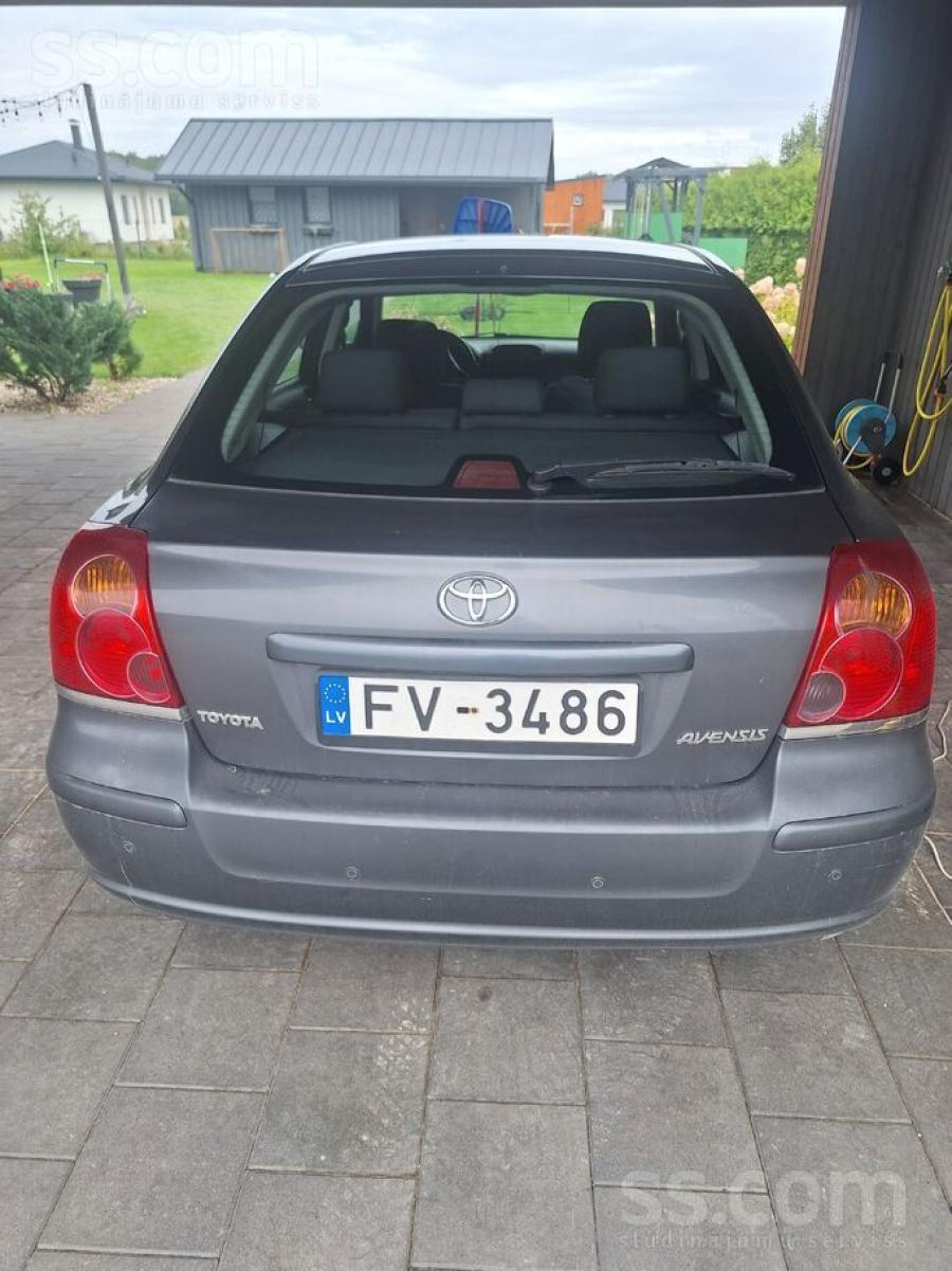 Серый Тойота Авенсис 2006 в Рига, объемом двигателя 2.00 л и пробегом 185 тыс. км за 2165 €, фото 7 на AUTOMOTO.COM.LV