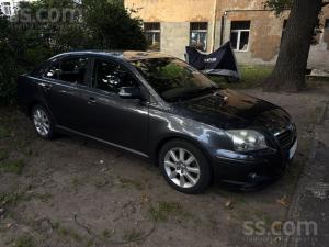 Pelēks Toyota Avensis 2006 Rīga, ar dzinēja tilpumu 2.00 L un nobraukumu 300 tūkst. km par 1700 €, foto 3 vietnē AUTOMOTO.COM.LV