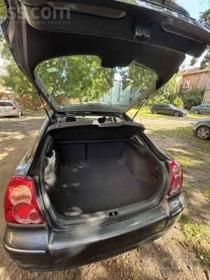 Pelēks Toyota Avensis 2006 Rīga, ar dzinēja tilpumu 2.00 L un nobraukumu 300 tūkst. km par 1700 €, foto 8 vietnē AUTOMOTO.COM.LV