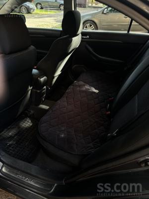 Pelēks Toyota Avensis 2006 Rīga, ar dzinēja tilpumu 2.00 L un nobraukumu 300 tūkst. km par 1700 €, foto 10 vietnē AUTOMOTO.COM.LV