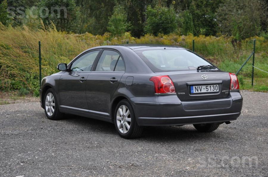 Pelēks Toyota Avensis 2006 Rīga, ar dzinēja tilpumu 2.00 L un nobraukumu 300 tūkst. km par 1850 €, foto 5 vietnē AUTOMOTO.COM.LV