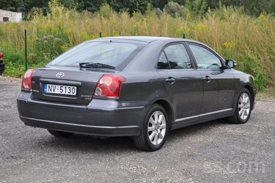 Pelēks Toyota Avensis 2006 Rīga, ar dzinēja tilpumu 2.00 L un nobraukumu 300 tūkst. km par 1850 €, foto 7 vietnē AUTOMOTO.COM.LV