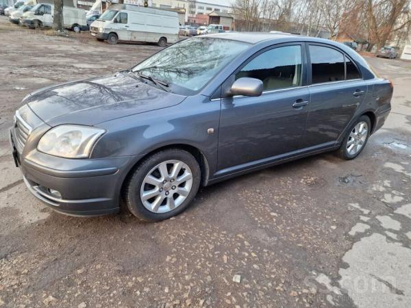 Pelēks Toyota Avensis 2006 Rīga, ar dzinēja tilpumu 2.20 L un nobraukumu 335 tūkst. km par 2170 €, foto 3 vietnē AUTOMOTO.COM.LV