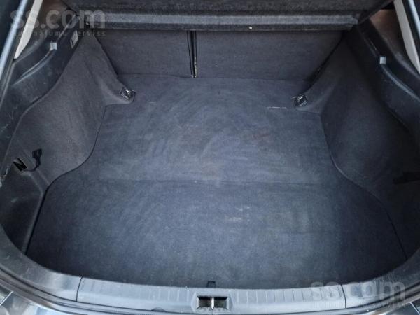 Pelēks Toyota Avensis 2006 Rīga, ar dzinēja tilpumu 2.20 L un nobraukumu 335 tūkst. km par 2170 €, foto 9 vietnē AUTOMOTO.COM.LV